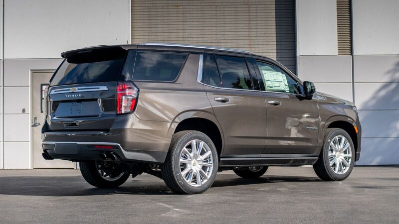 Borla 21-22 Chevy Tahoe 5.3L V8 2/4WD 4DR 3in/2.75in S-Type Cat-Back E ...