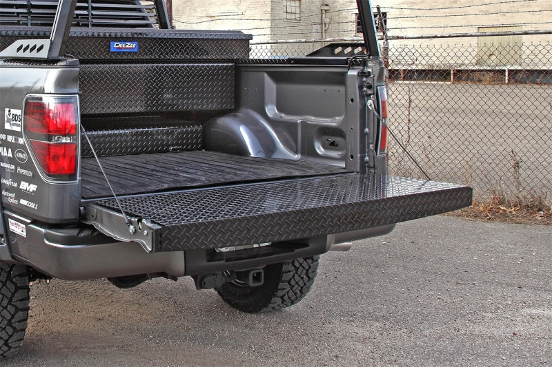 Deezee 99-07 Ford SuperDuty Tailgate Protector Full Black-Tread ...